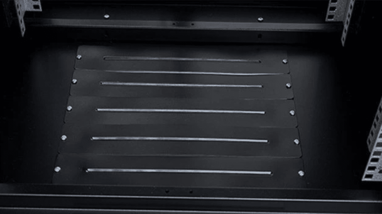 Secure Rack 42U 800X1000 Perforated Doors - Alyaf Al Tawasul For IT Co.